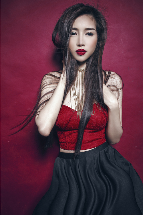 Picture of Elly Nguyen