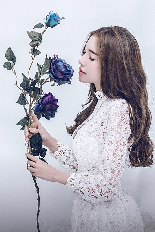 Image of Elly Nguyen