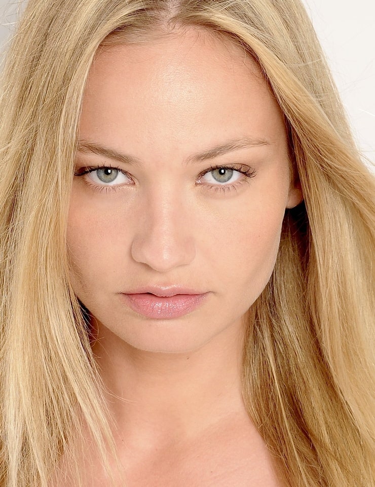 Picture of Anca Radici