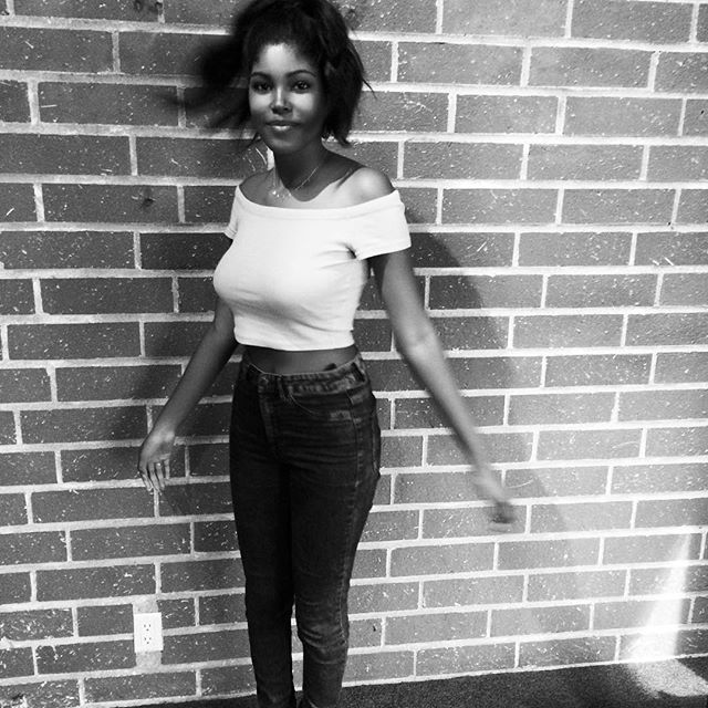 Picture of Diamond White