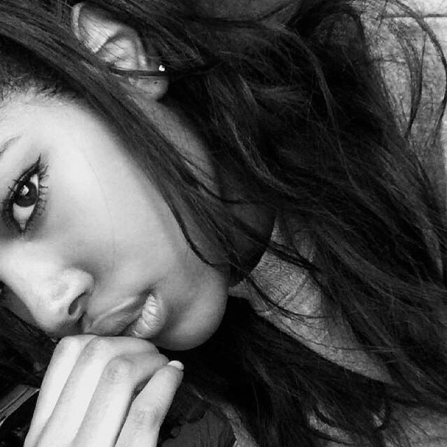 Picture of Diamond White