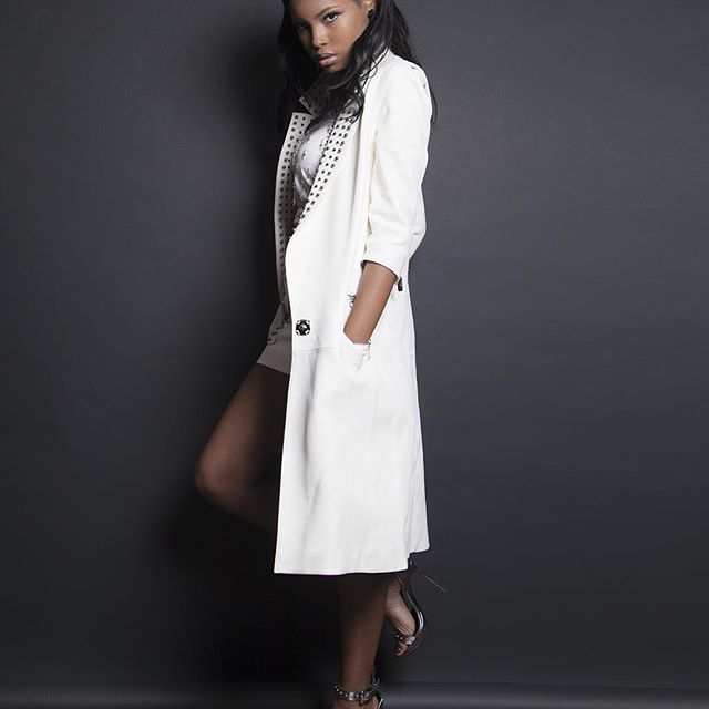Picture of Diamond White