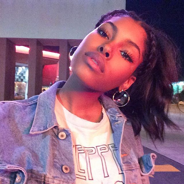 Picture of Diamond White