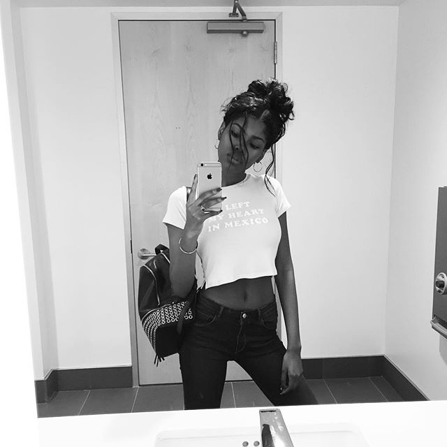 Picture of Diamond White