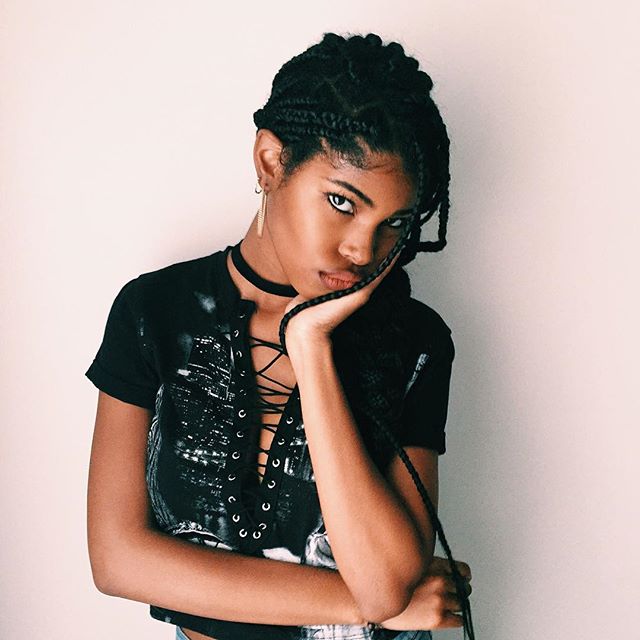 Picture of Diamond White
