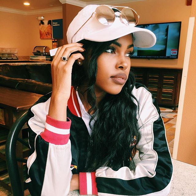 Picture of Diamond White