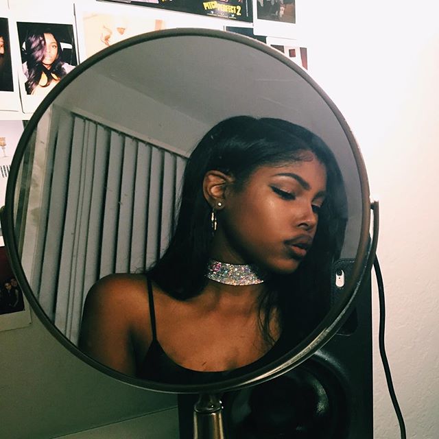 Diamond White image