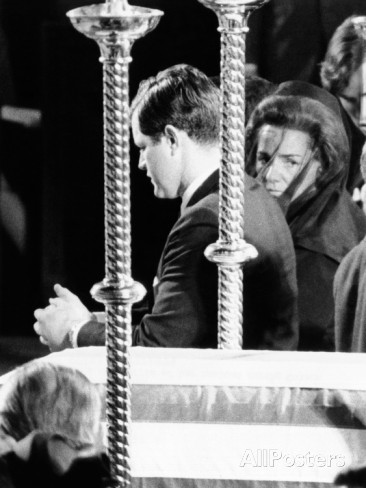 Image of One Thousand Pictures: RFK's Last Journey