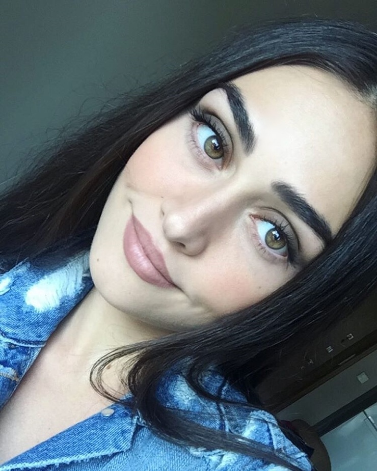 Picture of Esra Bilgiç