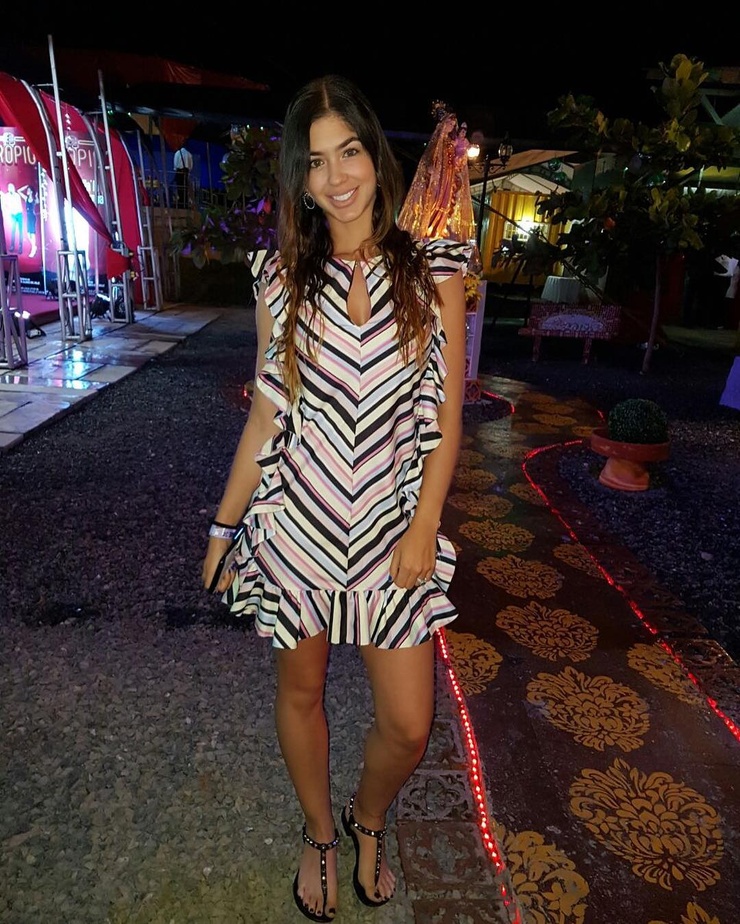 Camila Dávalos picture