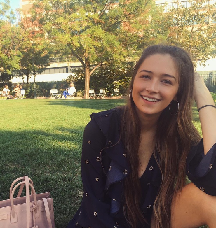Photo of Elsie Hewitt