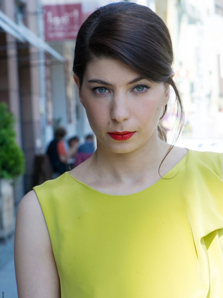 Picture of Anne Metzler