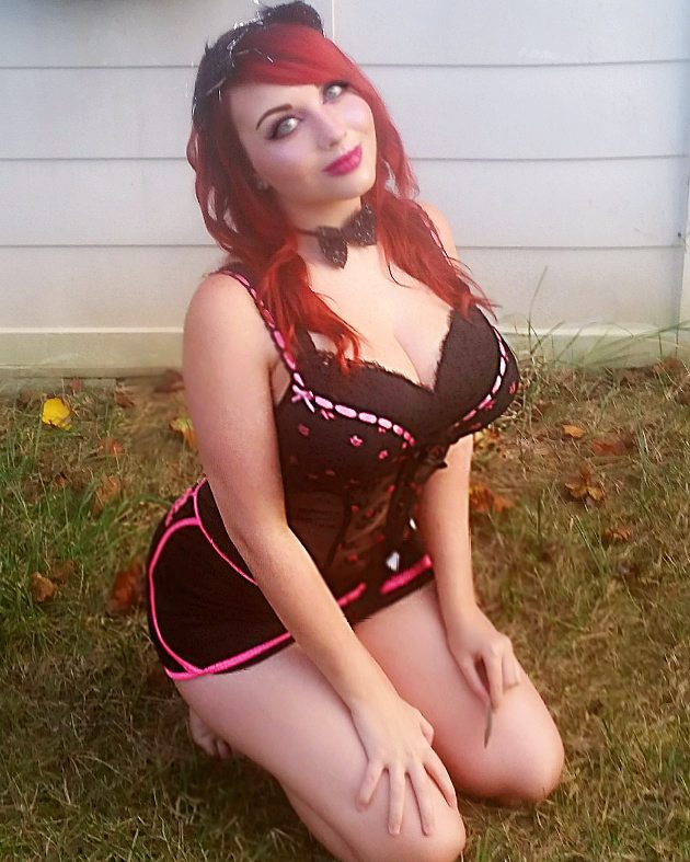 Image of Erin Nicole Fox