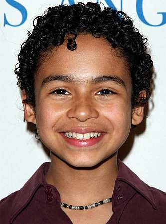Picture of Noah Gray-Cabey