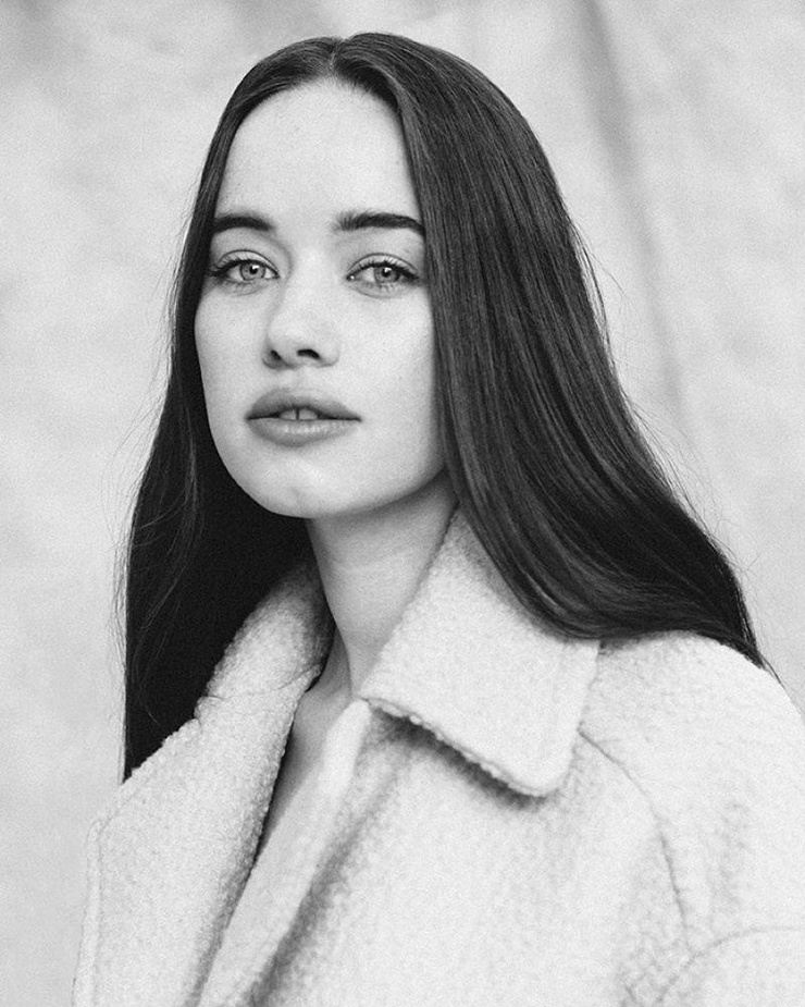 Anna Popplewell picture