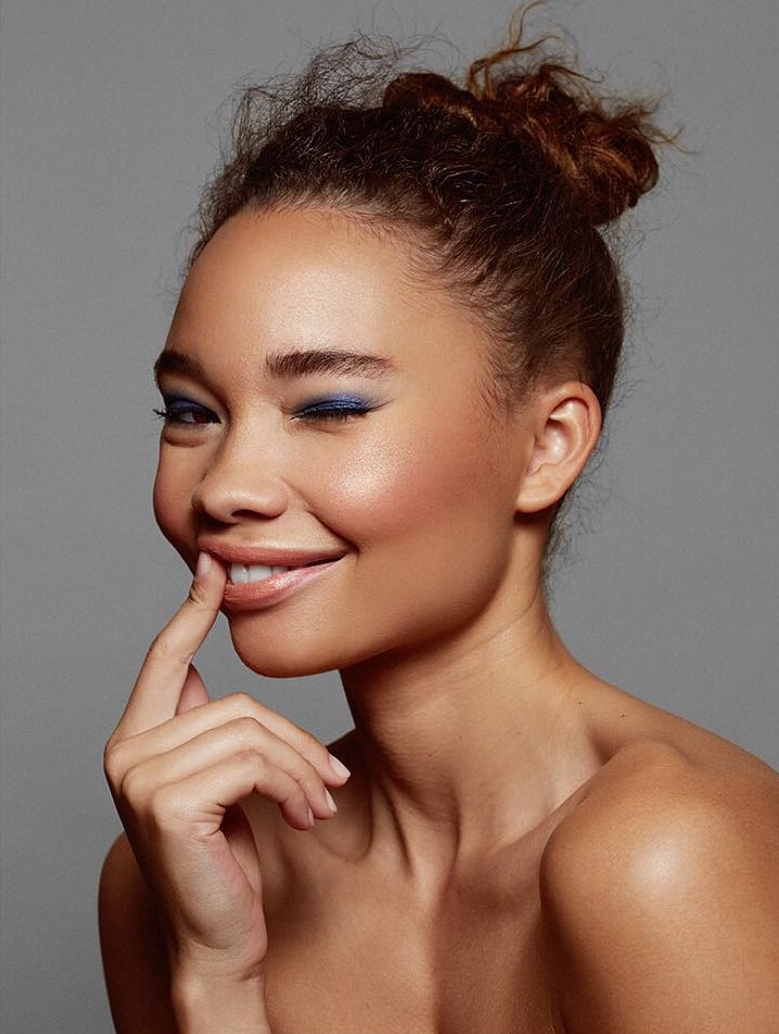 Ashley Moore (2) picture