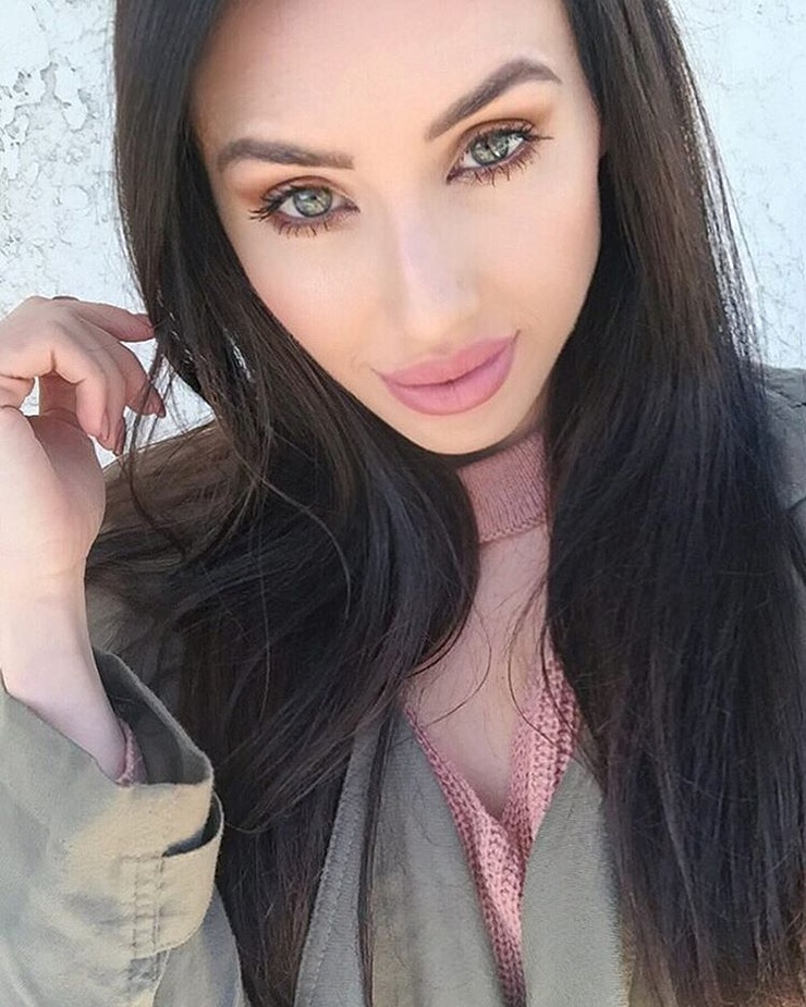 Picture of Alexis Fallon