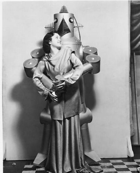 Picture of Lois January