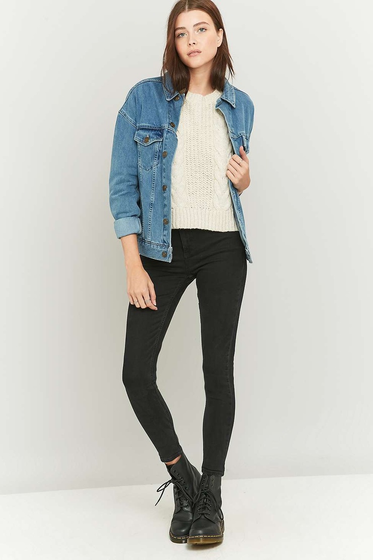 Isabelle Johnson image