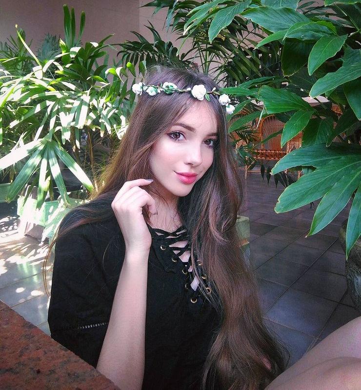 Picture of Jhulia Pimentel