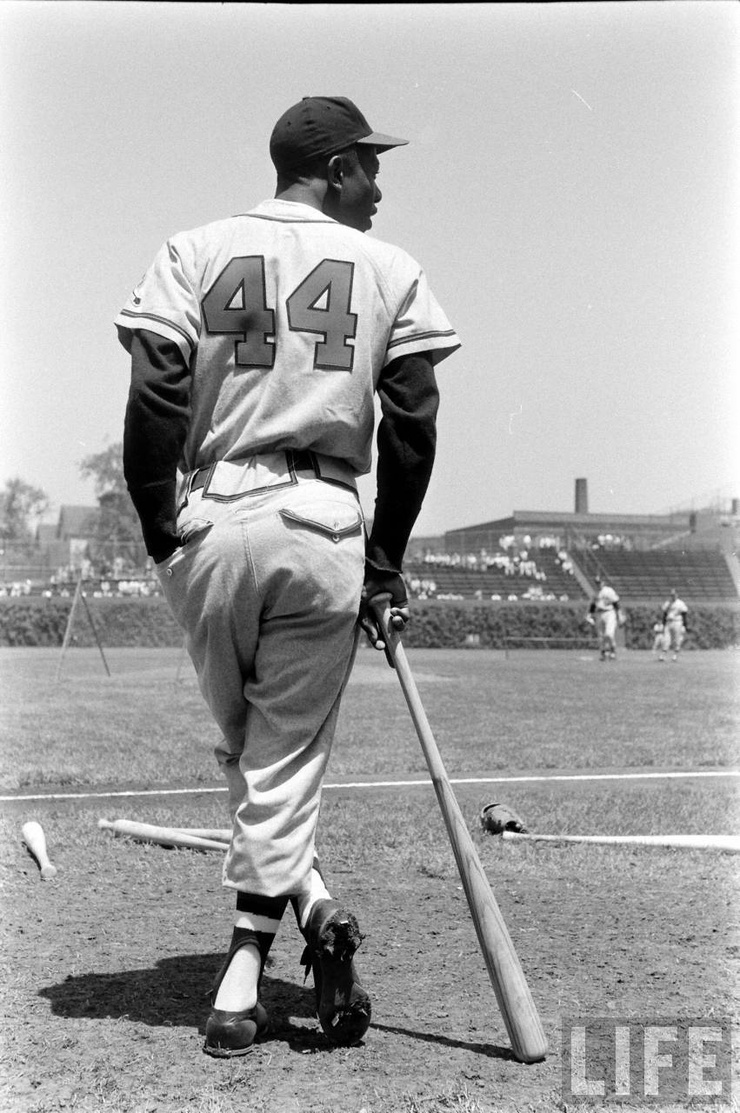 Picture of Hank Aaron