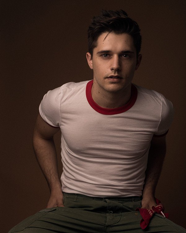 Picture of Andy Mientus