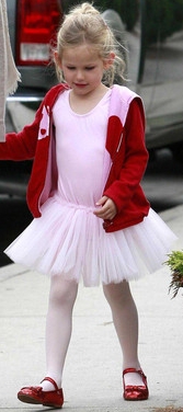 Picture of Violet Affleck