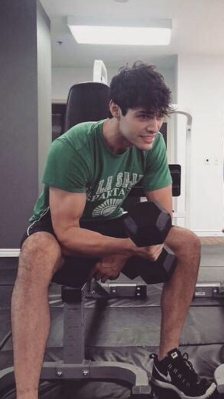 Picture of Matthew Daddario