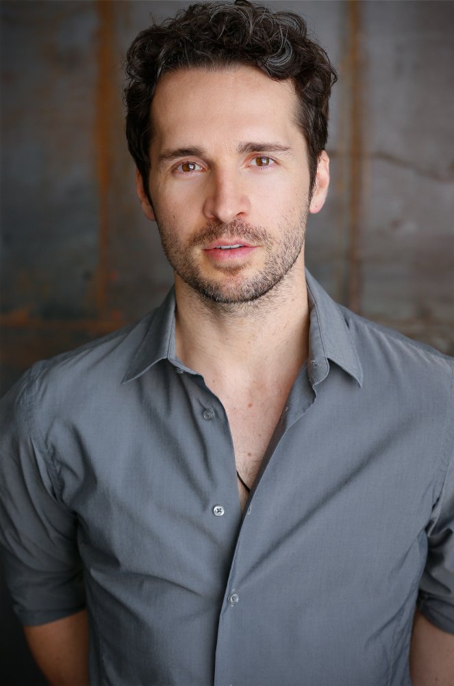 Picture of Christopher Emerson