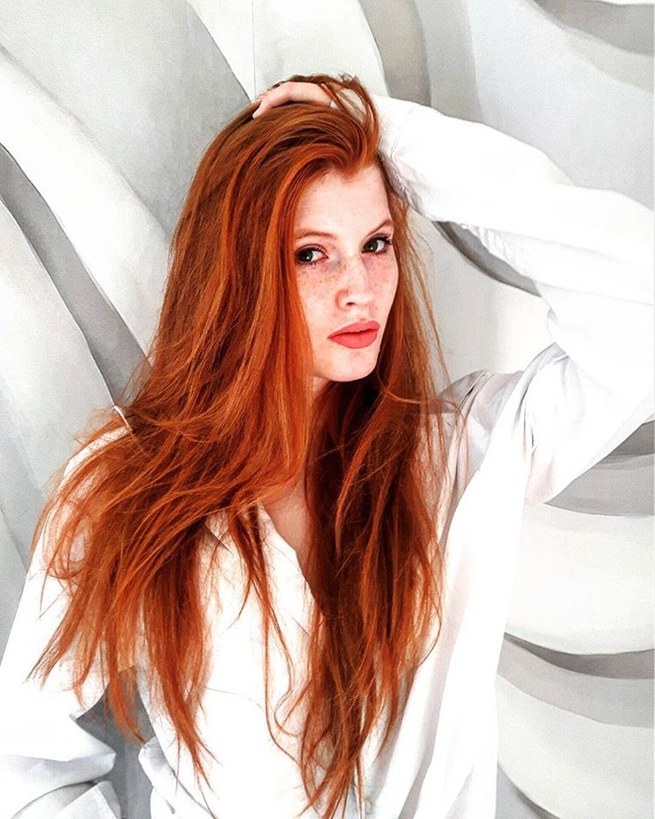 Chiara Weasley image