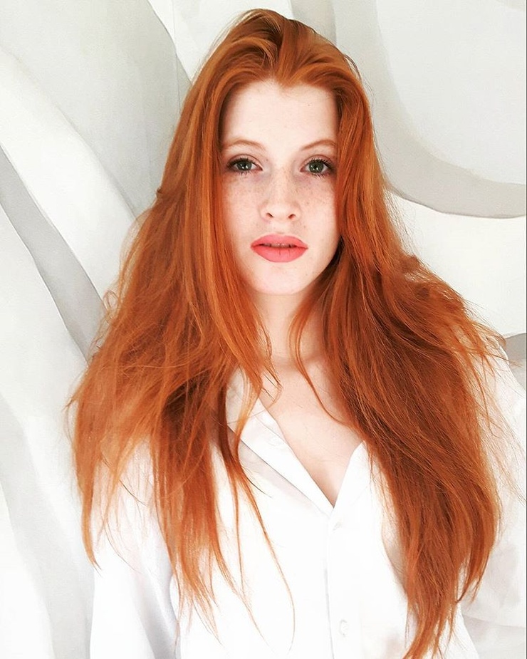 Chiara Weasley picture