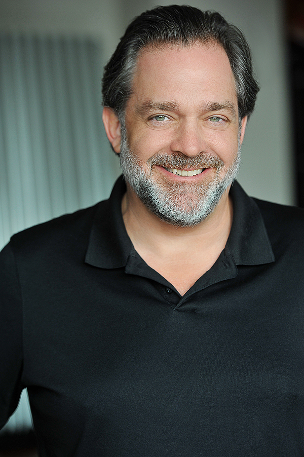 Image of Jonathan Goldstein