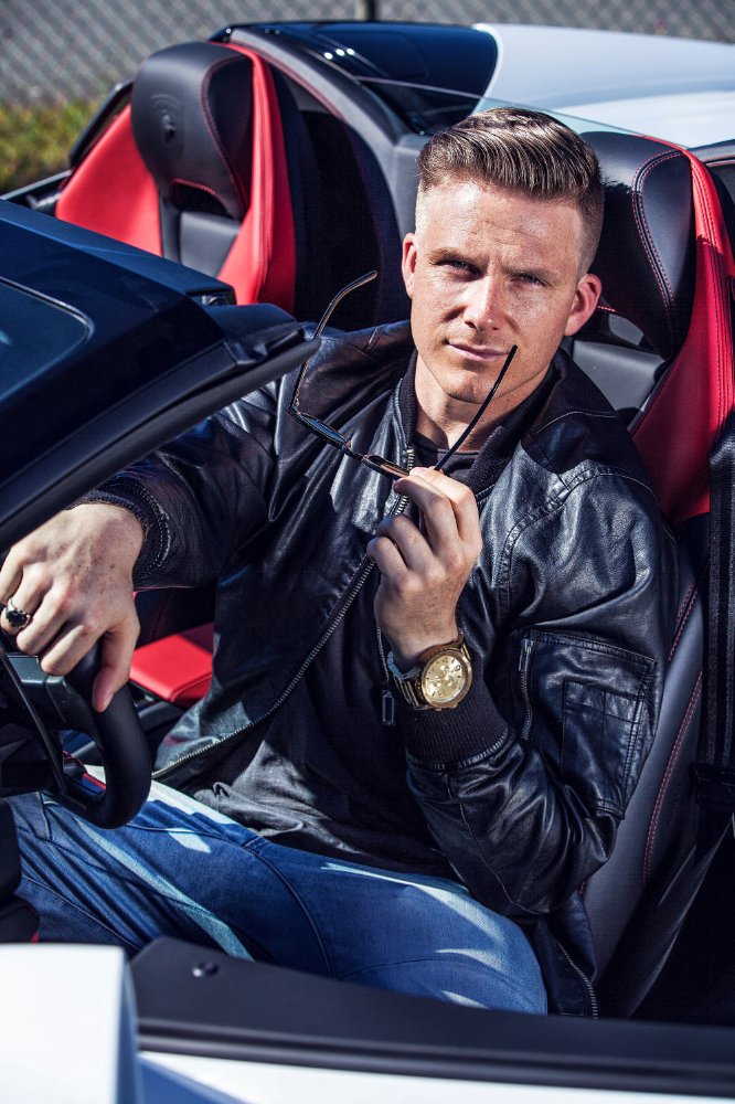 Picture of Simon Arblaster