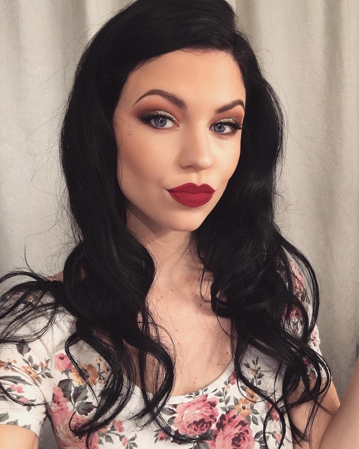 Picture of Aemelia Fox