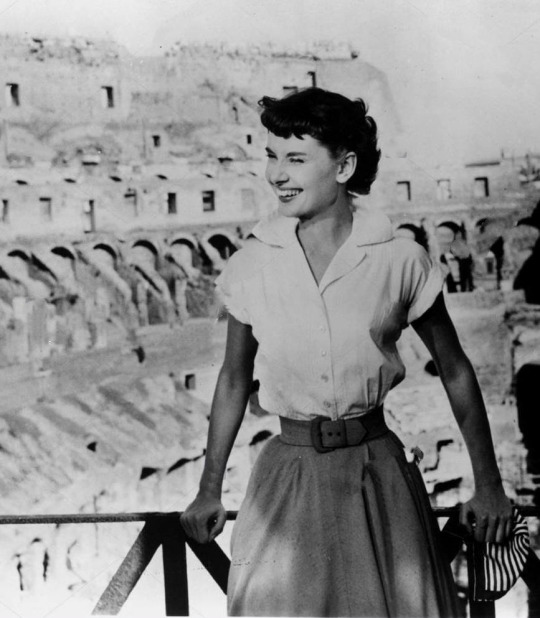 Roman Holiday (1953) picture
