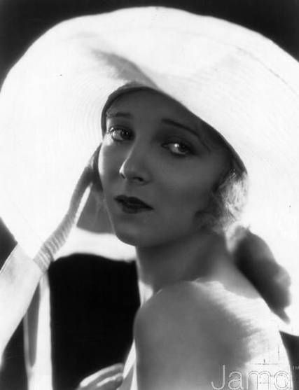 Picture of Virginia Bruce