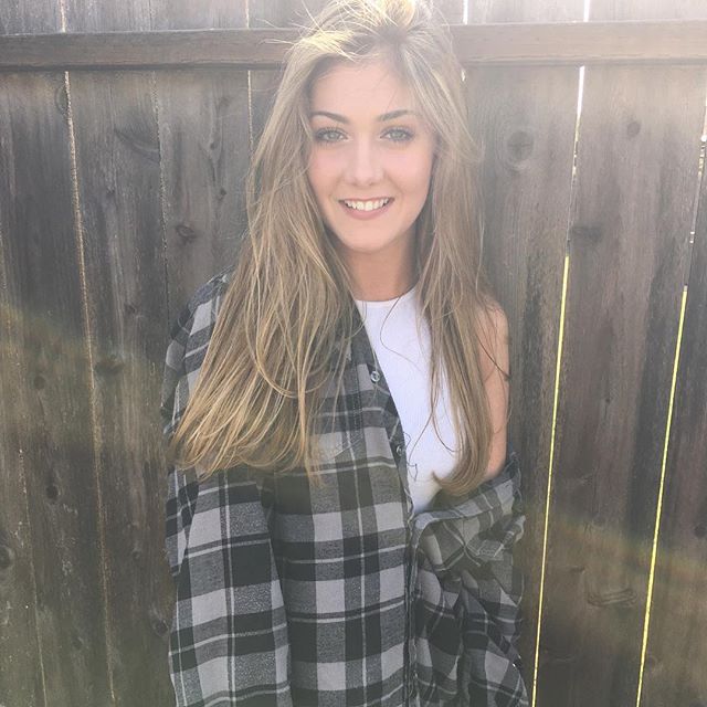 Picture of Rachelle Maust