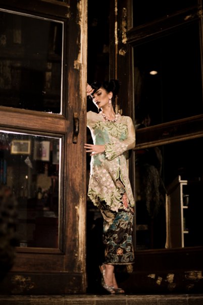 Picture of Atiqah Hasiholan