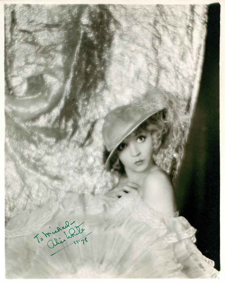 Alice White image