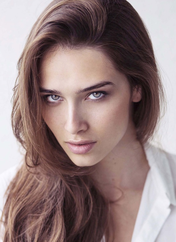 Nicole Neumann
