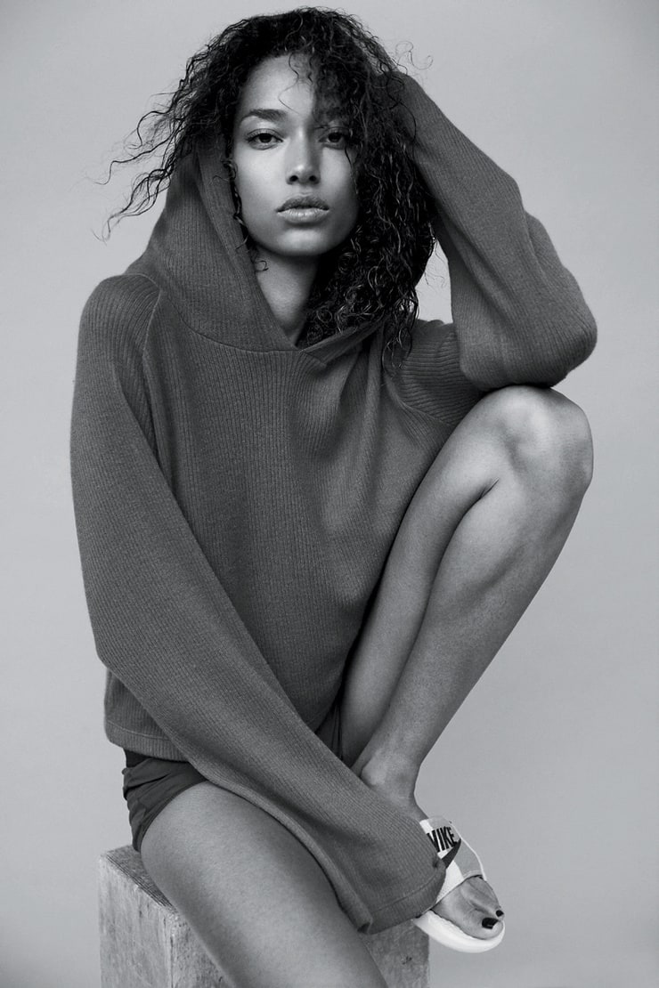 Picture of Anais Mali