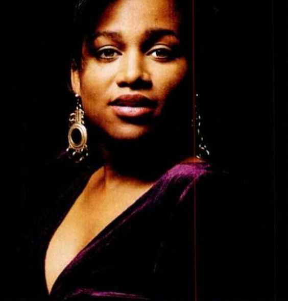 Picture of Michel'le