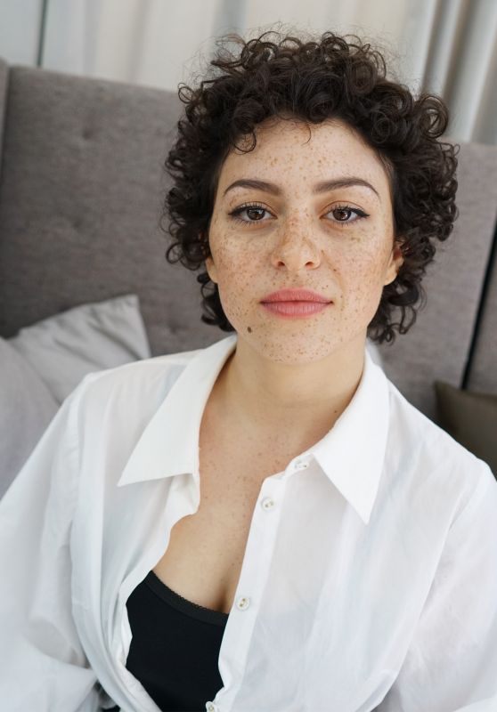 Alia Shawkat picture