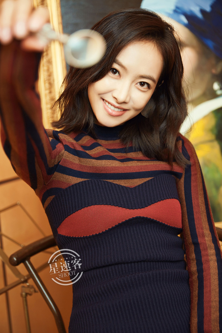 Image of Victoria Song