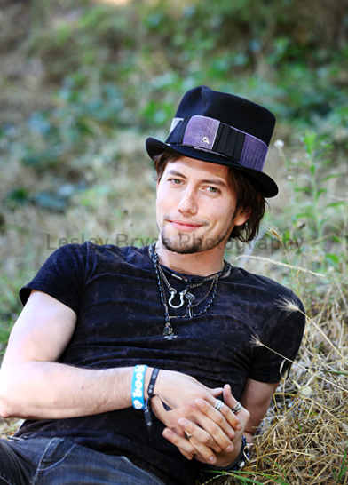 Image of Jackson Rathbone