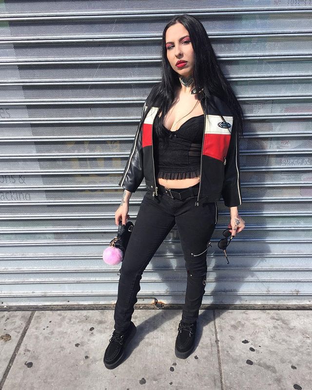 Image of La Goony Chonga