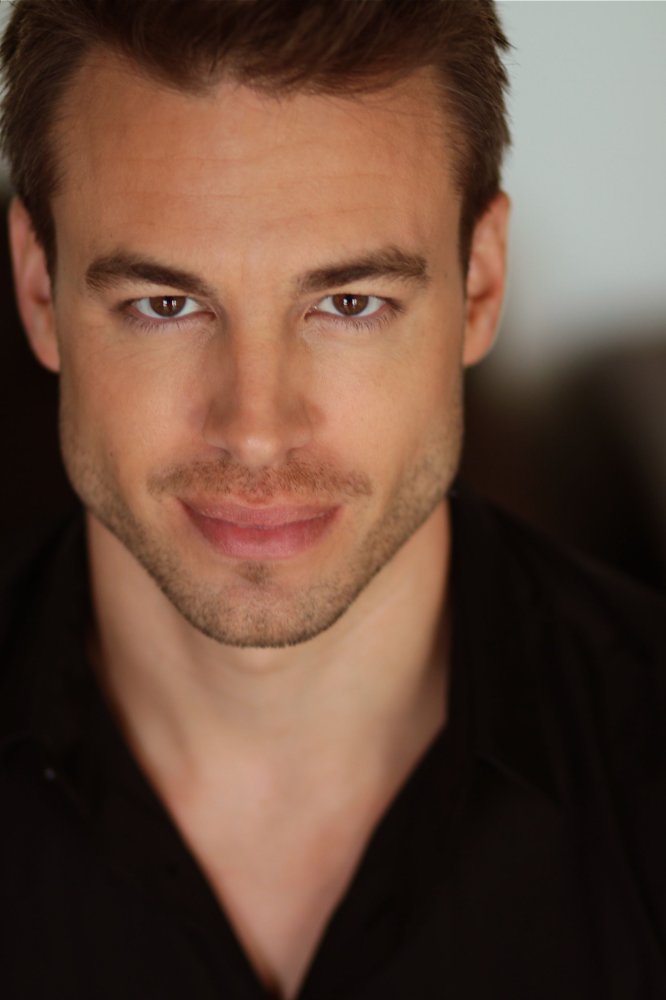 Marc Crumpton picture