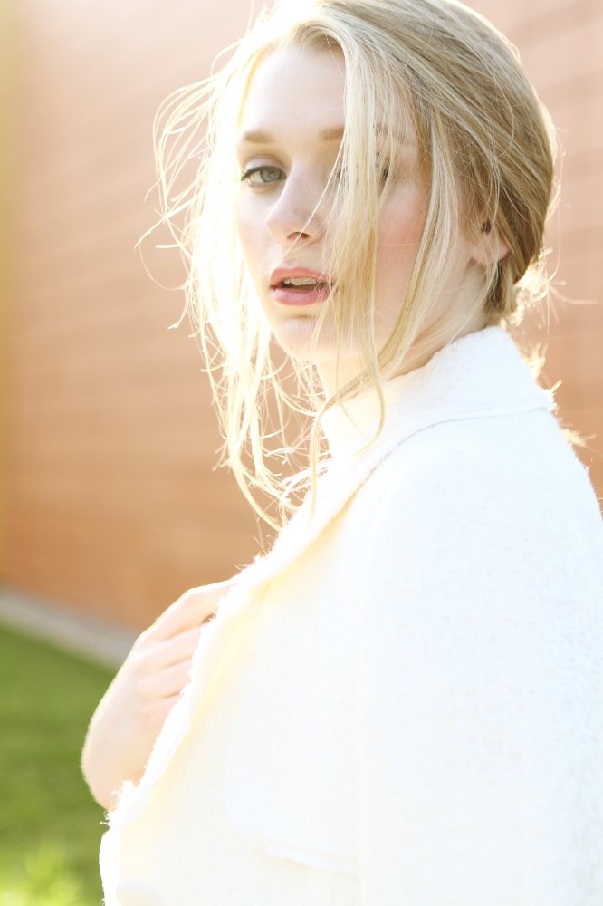 Caroline McKenzie image