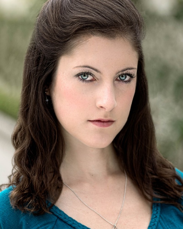 Picture of Anna Ross