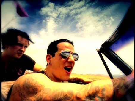 Picture of M. Shadows